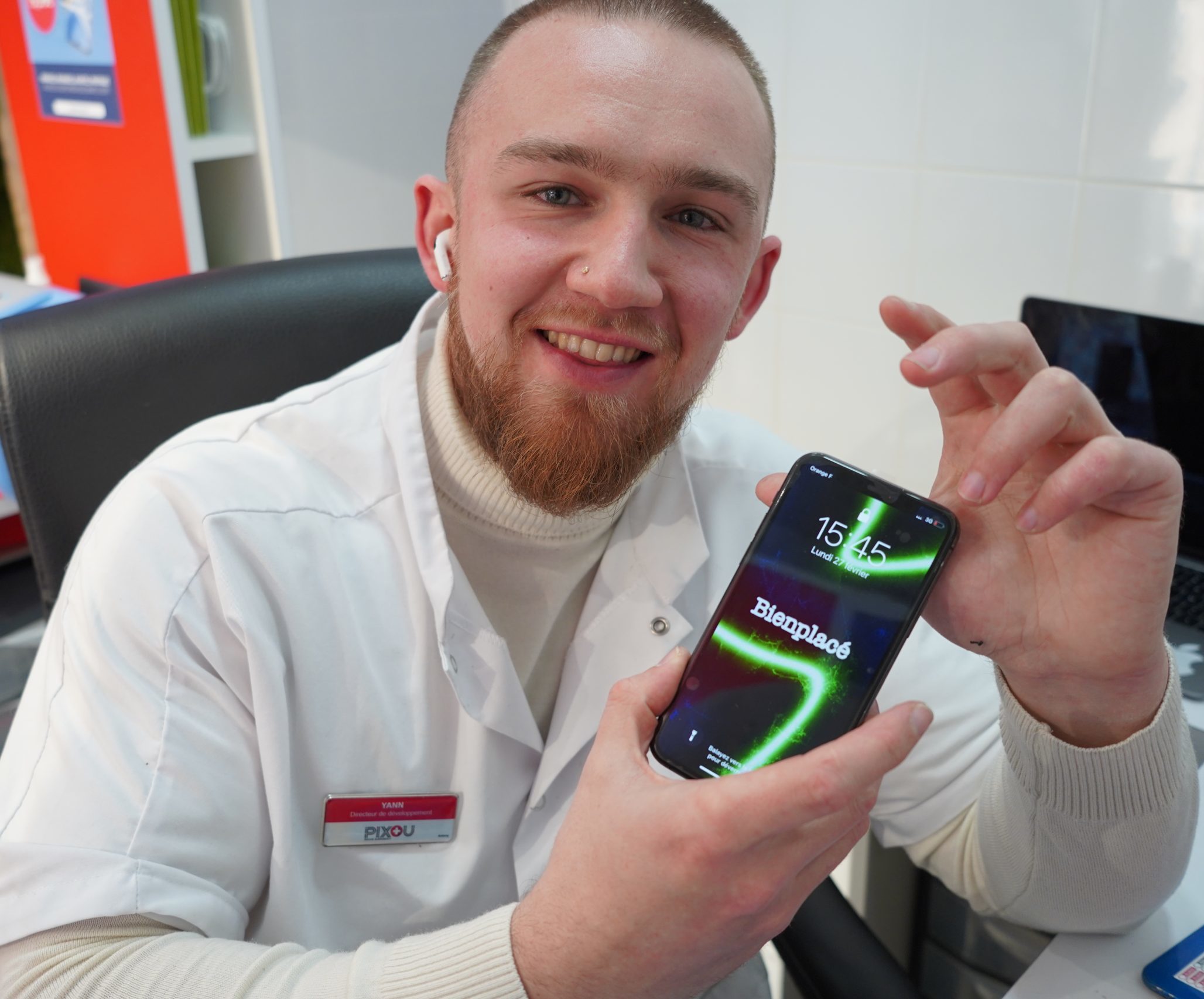 Pixou Phone Paris 6e : Réparation téléphone, tablette & PC à Paris